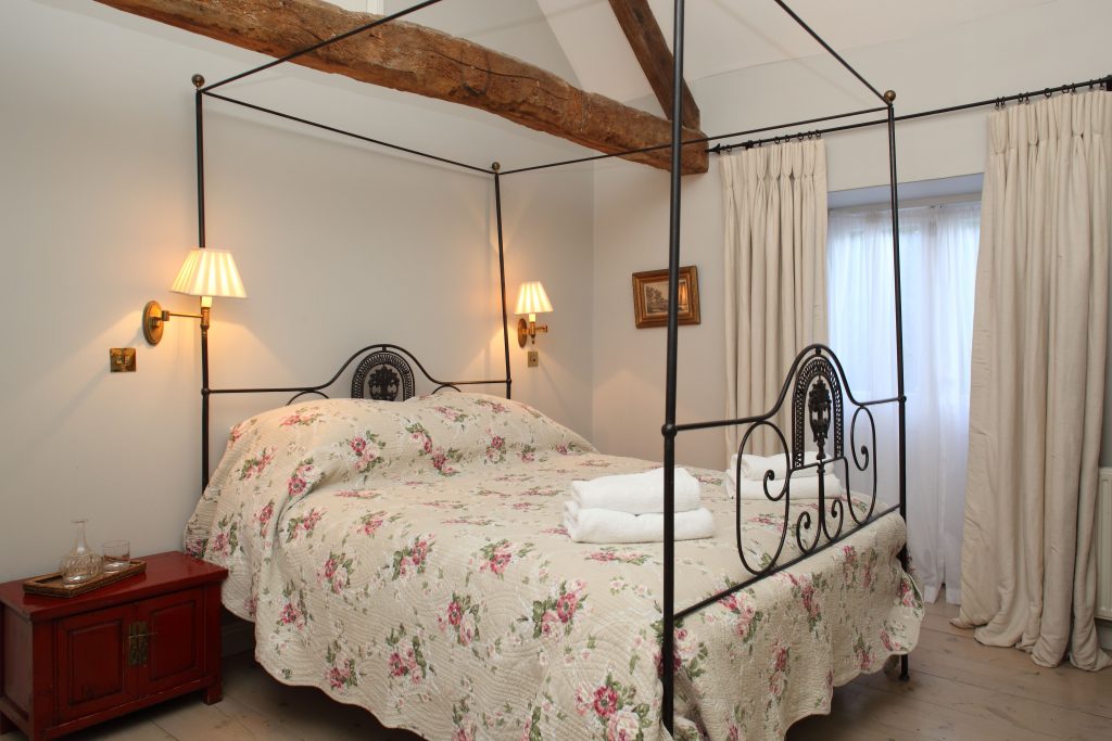 Shipton Luxury Cottage | Bruern Cottages