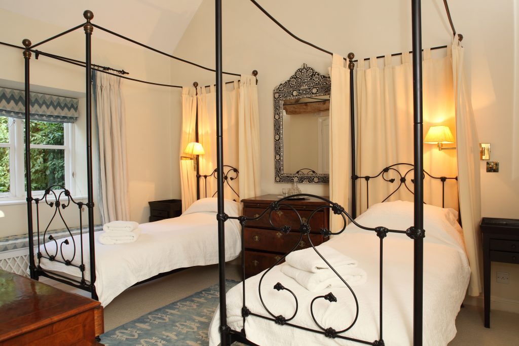 Shipton Luxury Cottage | Bruern Cottages