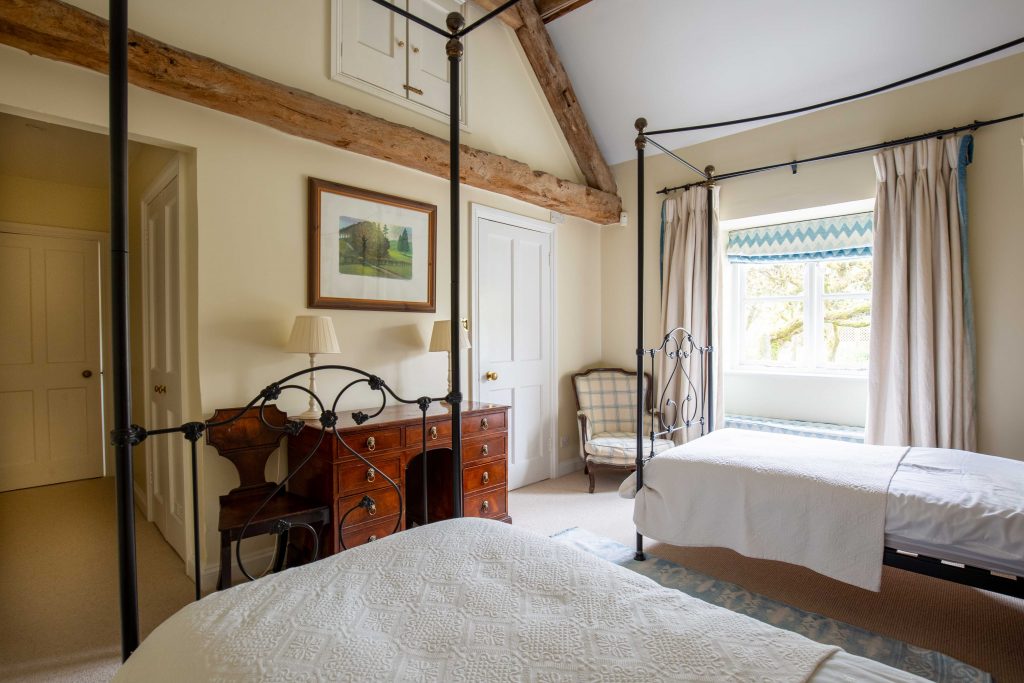 Shipton Luxury Cottage | Bruern Cottages