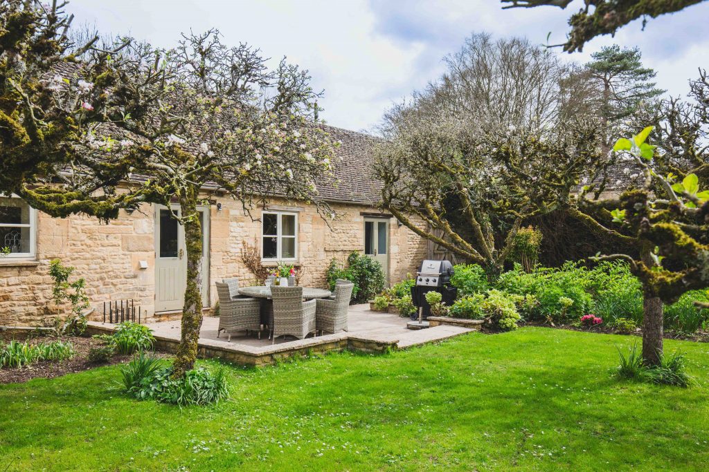 Shipton Luxury Cottage | Bruern Cottages