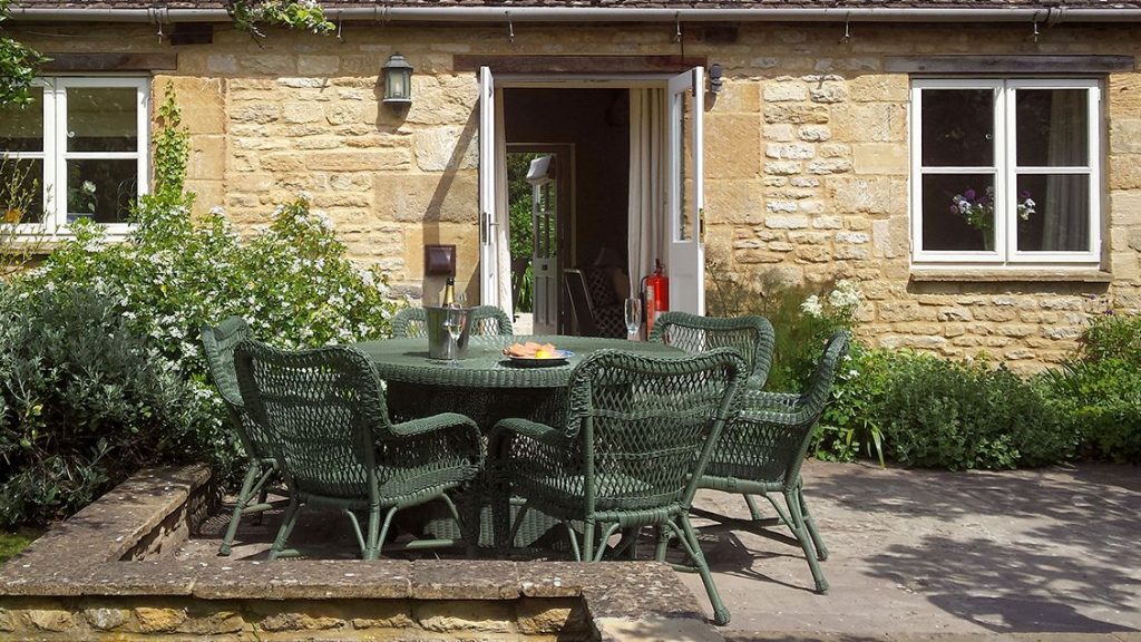Shipton Luxury Cottage | Bruern Cottages