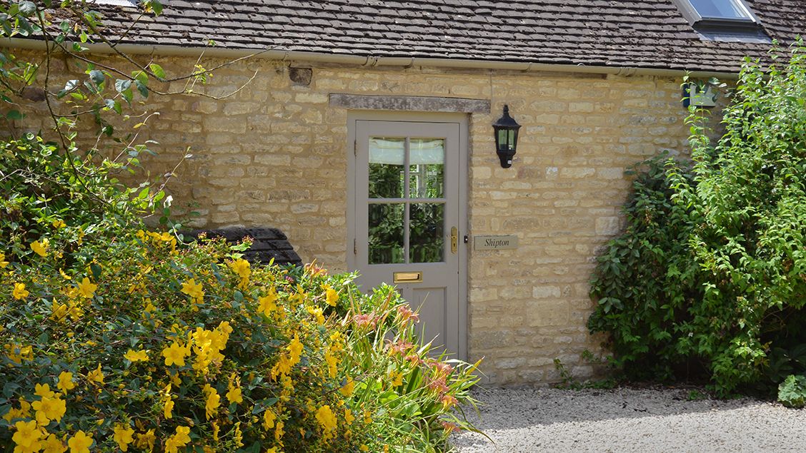 Shipton Luxury Cottage | Bruern Cottages