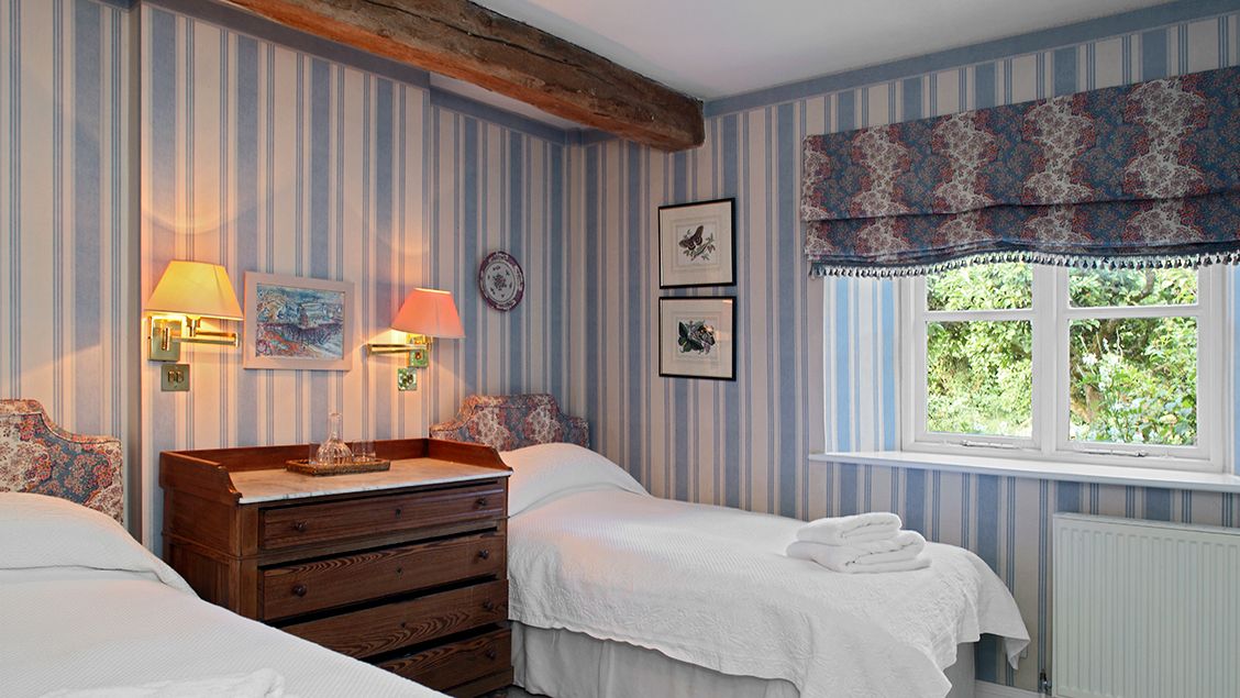 Shipton Luxury Cottage | Bruern Cottages